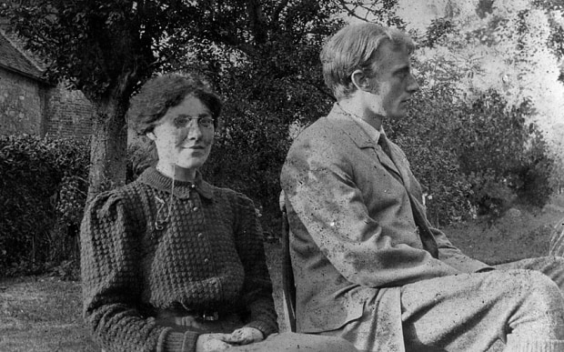 Distinctively Modern: The Poetry of Edward Thomas – RhysTranter.com